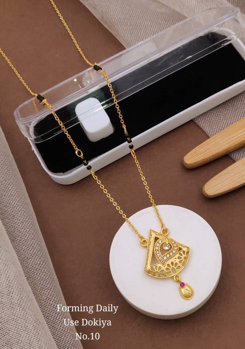Forming Daily Use Dokiya 1 – 19 Gold Plated Necklaces Wholesale | Amrah ...