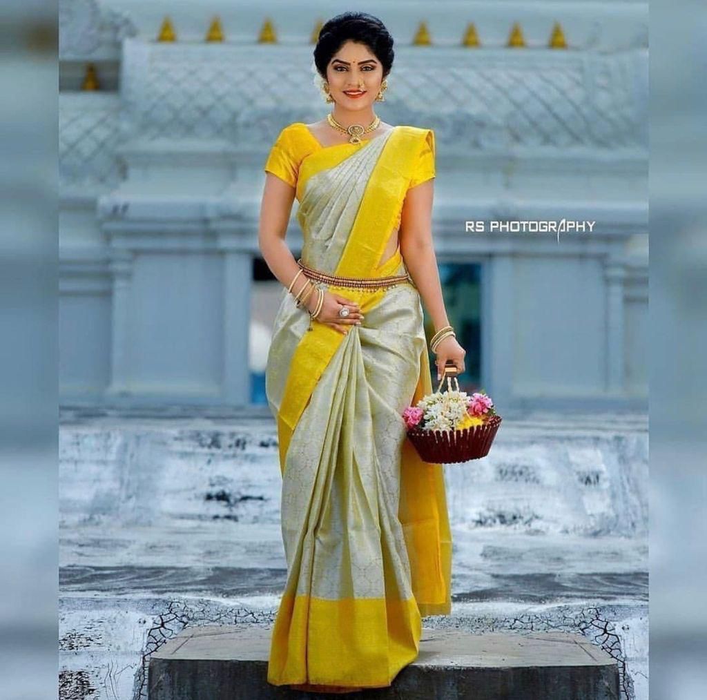 Amrah Wholesale Soft Silk 3083 Lichi Silk Jacquard Saree - Amrah Wholesale
